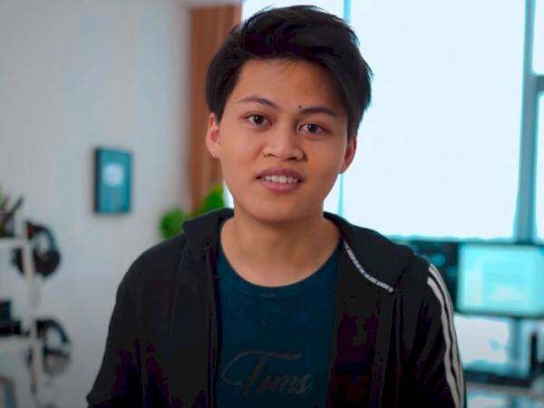Profil Agung Hapsah, YouTuber yang Langsung Trending Usai Comeback ...