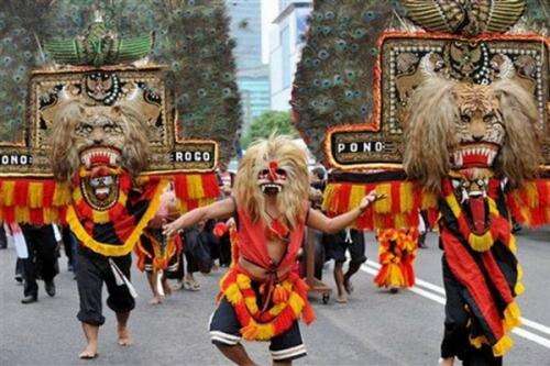 Mengenal Sejarah Reog Ponorogo, Tari Daerah yang Diklaim Malaysia ...