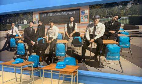 Rayakan HUT BTS dan ARMY, Senyum Army Donasi Lewat Pameran Seni, Ini ...