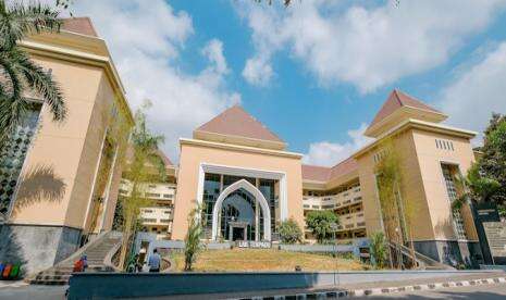 Lab Terpadu UII Raih Sertifikat Laboratorium Kalibrasi Terakreditasi ...