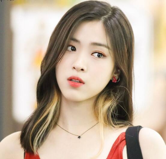 Biodata dan Profil Ryujin, Idol Sekaligus Rapper Utama Grup Vokal ITZY ...