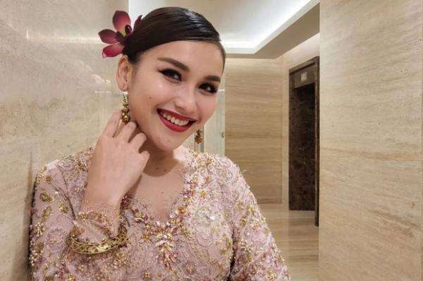 5 Artis Indonesia dengan Umur Pernikahan Tersingkat, Nomor 4 Bertahan ...