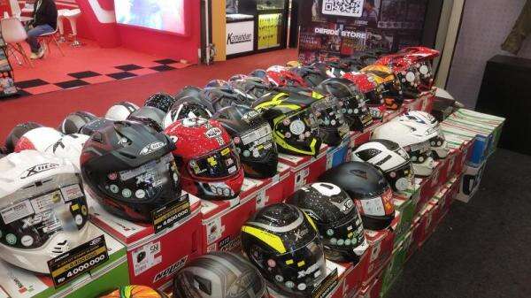 Intip Jenis dan Bentuk Helm Modular, Pelindung Kepala yang Laris Diburu ...