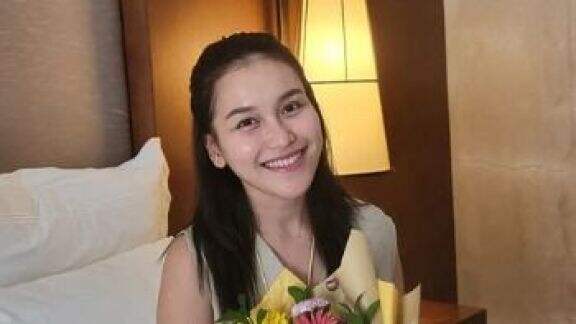 Pundi-pundi Rupiah Ngalir Deras! Ini 5 Artis Tanah Air dengan Tarif Endorse Termahal, Ada yang ...