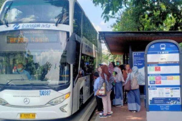 Perhatikan! Halte Transjakarta Velbak Koridor 13 Tidak Beroperasi ...