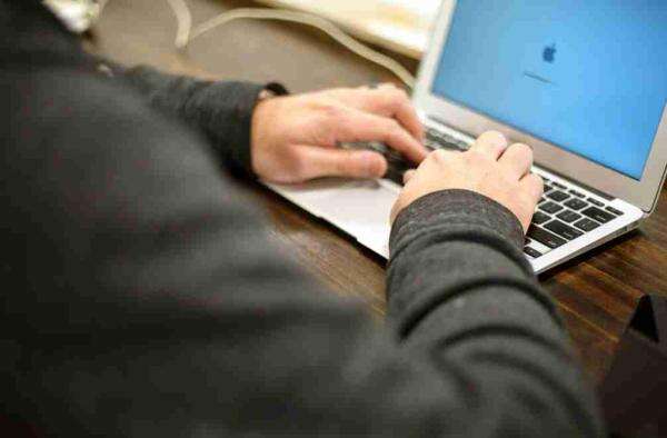 Robert Pozen Shares Five Tips on Being More Productive at Work | News+ ...