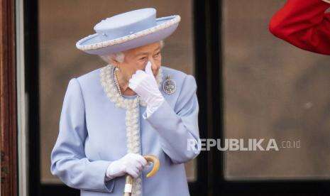 BREAKING NEWS: Ratu Elizabeth II Meninggal Dunia di Usia 96 Tahun ...