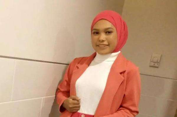 Bulan Taklukkan Lagu Iyeth Bustami di KDI 2022, Iis Dahlia Beri Standing Ovation - News+ on RCTI+