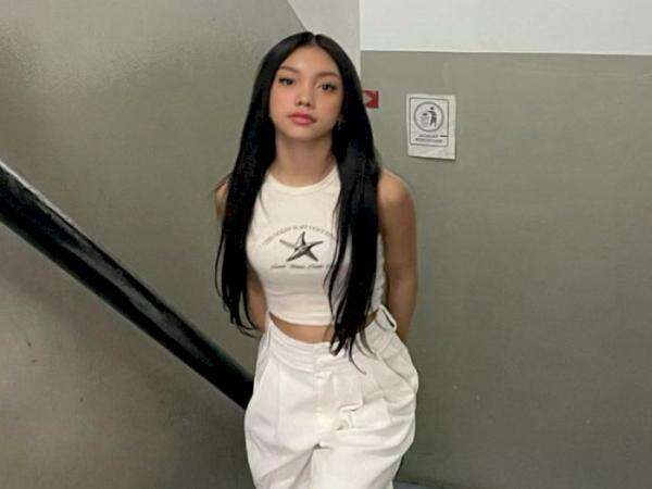 Gemas, Naura Ayu Tampil All White Model Rambut Belah Tengah: Kenapa ...