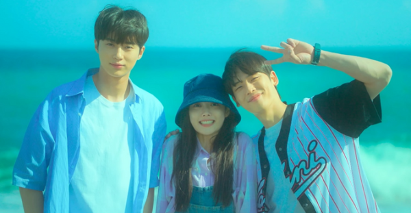 Klise Tapi Nyesek, Inilah Alasan Kenapa Film ‘20th Century Girl’ Jadi ...