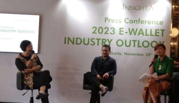 Riset InsightAsia Catat Pemain Terkuat di Industri Dompet Digital di ...