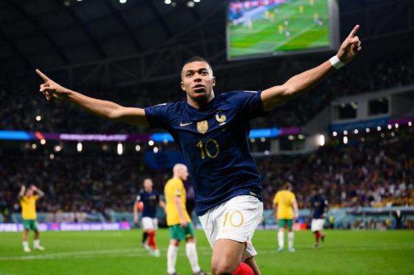 Mengenal Pacar Mbappe, Ines Rau yang Merupakan Model Majalah Dewasa ...