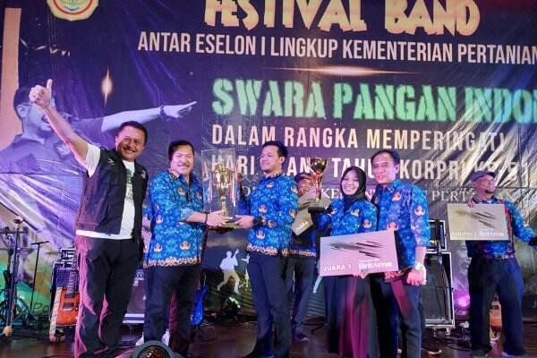 Festival Band Kementan Seru, Ditjen Tanaman Pangan Juaranya - News+ on ... Festival Band Kementan Seru, Ditjen Tanaman Pangan Juaranya - News+ on ...