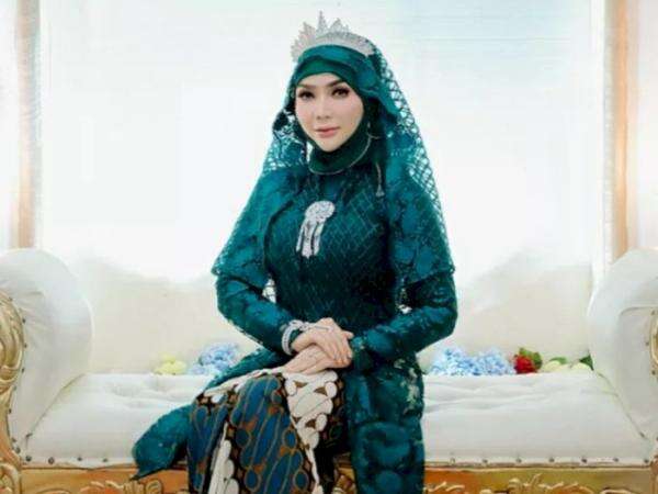 Roro Fitria Akhirnya Ungkap Alasan Mau Dinikahi Andre Irawan Lewat ...