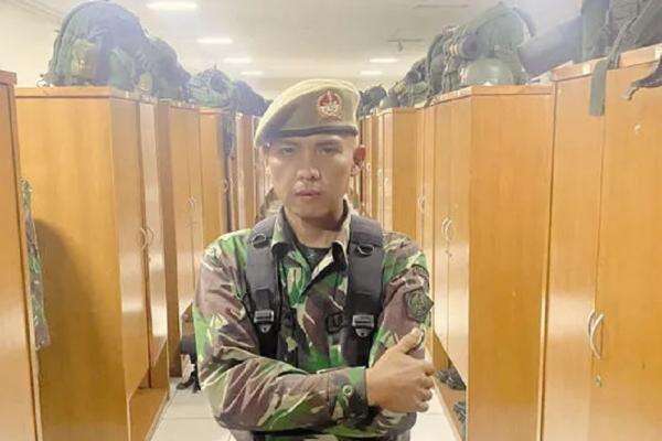 3 Potret Sangar Hard Gumay Kenakan Seragam PSHT dan TNI, Lengkap dengan ...