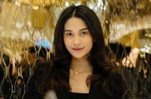 Profil dan Biodata Azizah Salsha: Selebgram, Putri Politisi dan Isu ...