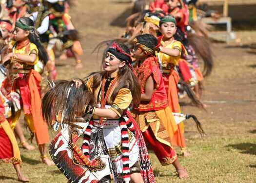 Kuda Lumping Temanggung: Dari Tradisi Lokal Menjadi Warisan Budaya ...