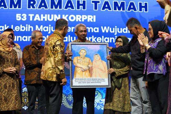 HUT KORPRI ke-53, Wali Kota Palu: Evaluasi dan Refleksi untuk Maju Bersama - News+ on RCTI+