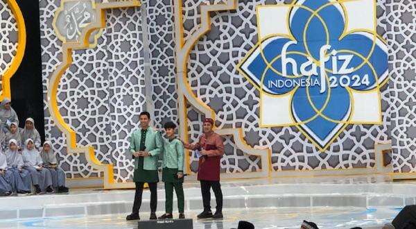 Abi Amir Faisol Rahim Apresiasi Cara Sonny Septian Bimbing King Faaz Menghafal Al-Quran | News+ ...