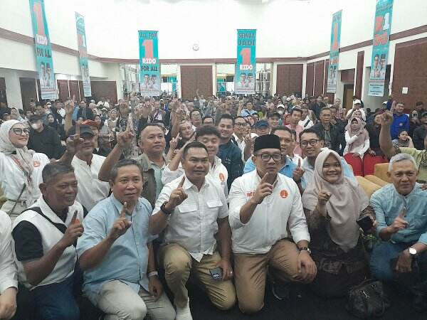 Ridwan Kamil Sambut Hangat Dukungan dari Relawan, Mantan Anggota KPU ... Ridwan Kamil Sambut Hangat Dukungan dari Relawan, Mantan Anggota KPU ...