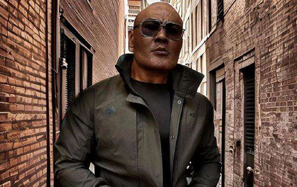 Biodata dan Agama Deddy Corbuzier, Mantan Pesulap yang Kini Jadi Staf ...