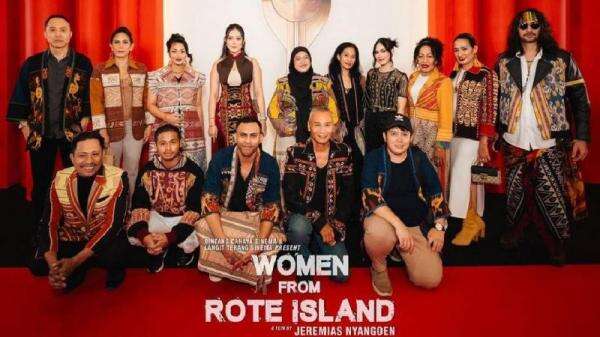Kabar Baik, Film Women From Rote Island Resmi Wakili Indonesia di Oscar ...