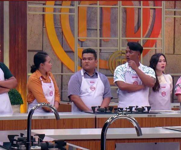 Final MasterChef Indonesia Season 12, Chef Juna Nyaris Telan Serpihan ...