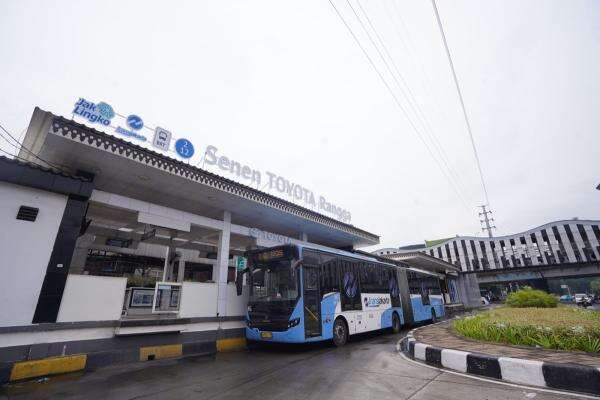 Ganti Nama, Halte Transjakarta Pasar Senen Jadi Senen Toyota Rangga ...