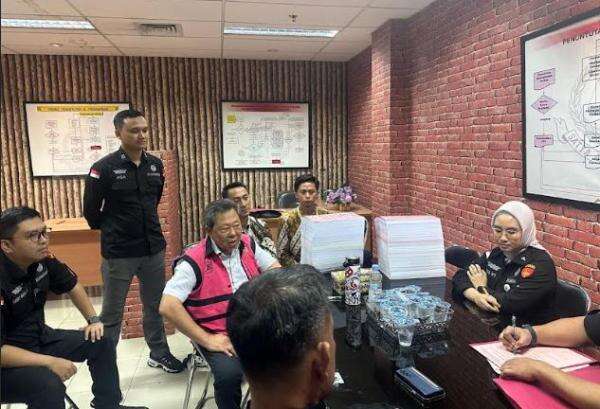 Kejagung Limpahkan Bos Sriwijaya ke Kejaksaan Terkait Kasus Dugaan ...