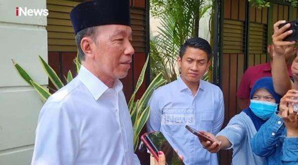 Survei LSI Denny JA: Tamatan SD Paling Banyak Tak Percaya Ijazah Jokowi ...