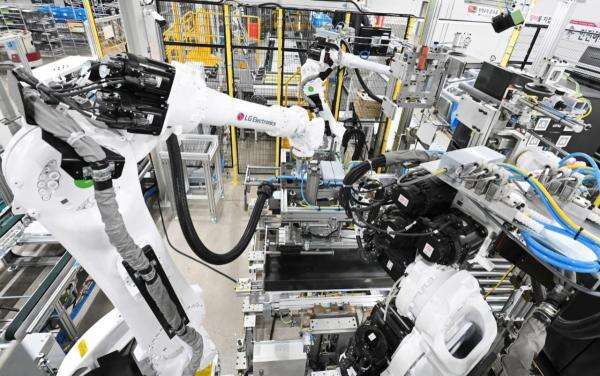LG Smart Park, Pabrik Futuristik yang Dilengkapi IoT, AI, Robot hingga ...