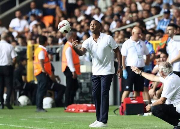 Perkataan Media Curacao soal Patrick Kluivert Bikin Timnas Indonesia ... Perkataan Media Curacao soal Patrick Kluivert Bikin Timnas Indonesia ...