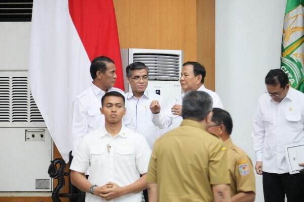 Prabowo Minta Pemprov Umumkan Besaran UMP 2025 pada 11 Desember 2024 ... Prabowo Minta Pemprov Umumkan Besaran UMP 2025 pada 11 Desember 2024 ...