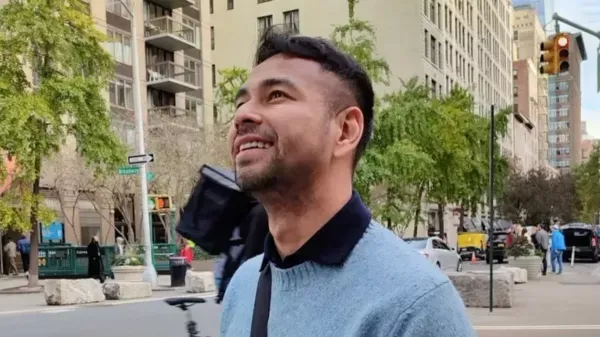 Raffi Ahmad Boyong Keluarga Berangkat Haji Tahun Ini | News+ on RCTI+ Raffi Ahmad Boyong Keluarga Berangkat Haji Tahun Ini | News+ on RCTI+
