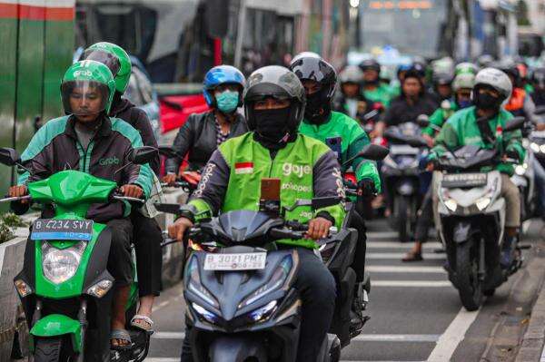Aturan Bonus Hari Raya Driver Ojol: 20 Persen dari Penghasilan Bulanan! | News+ on RCTI+