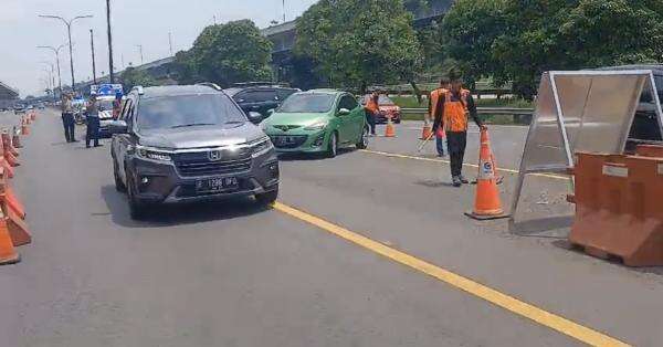Tol Japek Macet Siang Ini, Contraflow Diberlakukan di KM 47 Arah Cikampek | News+ on RCTI+