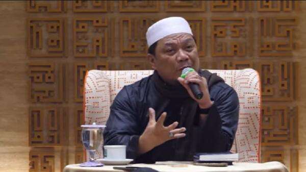 Profil Ustaz Yahya Waloni, Penceramah yang Meninggal Dunia saat Khutbah di Makassar - News+ on RCTI+